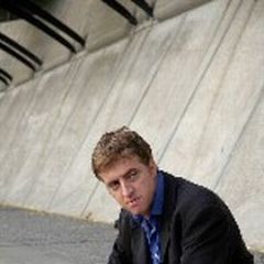 Anthony McCarten: Lebenslauf, Bücher und Rezensionen bei LovelyBooks