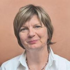 Greta Hansen: Lebenslauf, Bücher und Rezensionen bei LovelyBooks