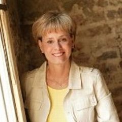 Kathy Reichs: Lebenslauf, Bücher und Rezensionen bei LovelyBooks